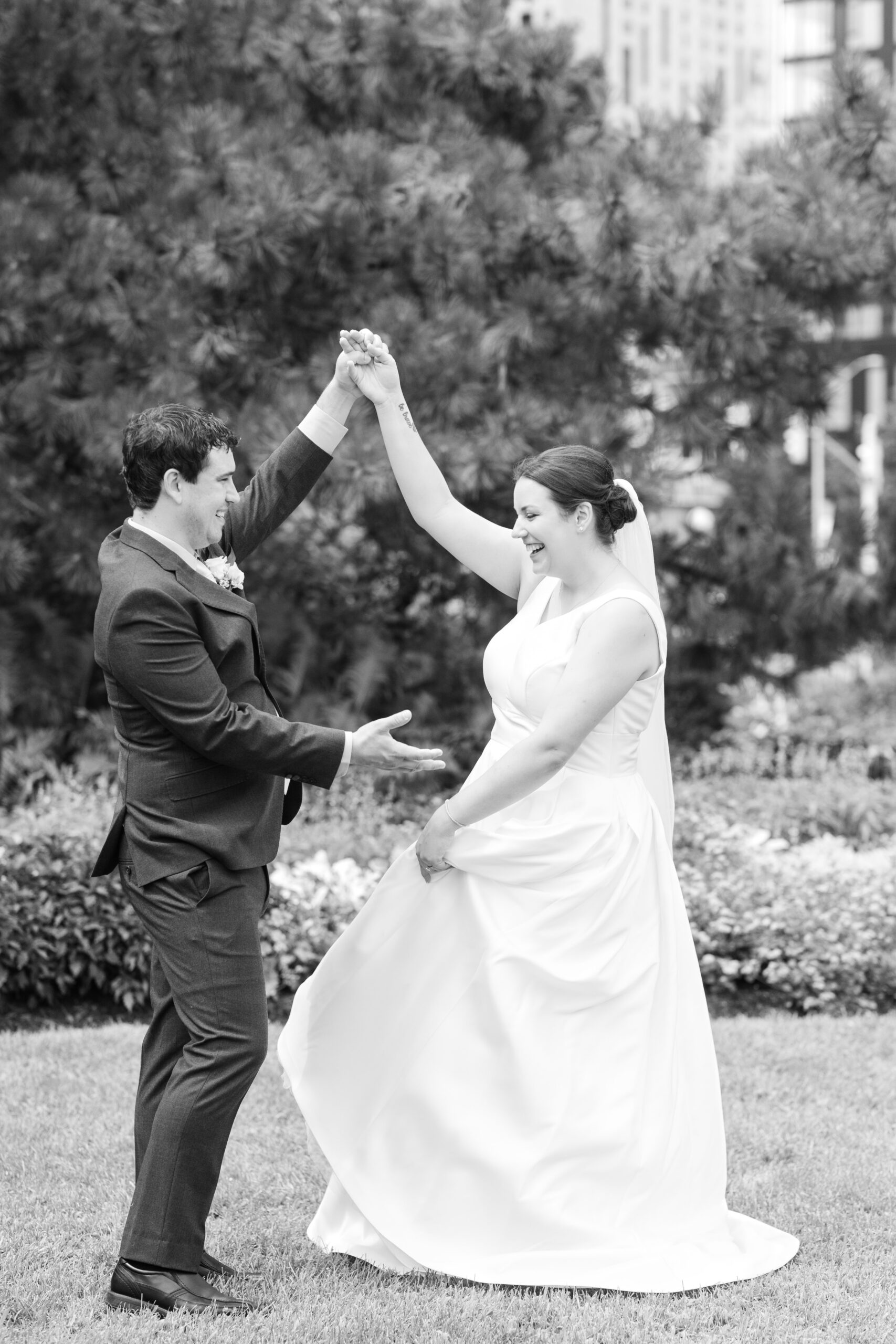 Summer Wedding at Lago in Ottawa - The Barnett Company Blog